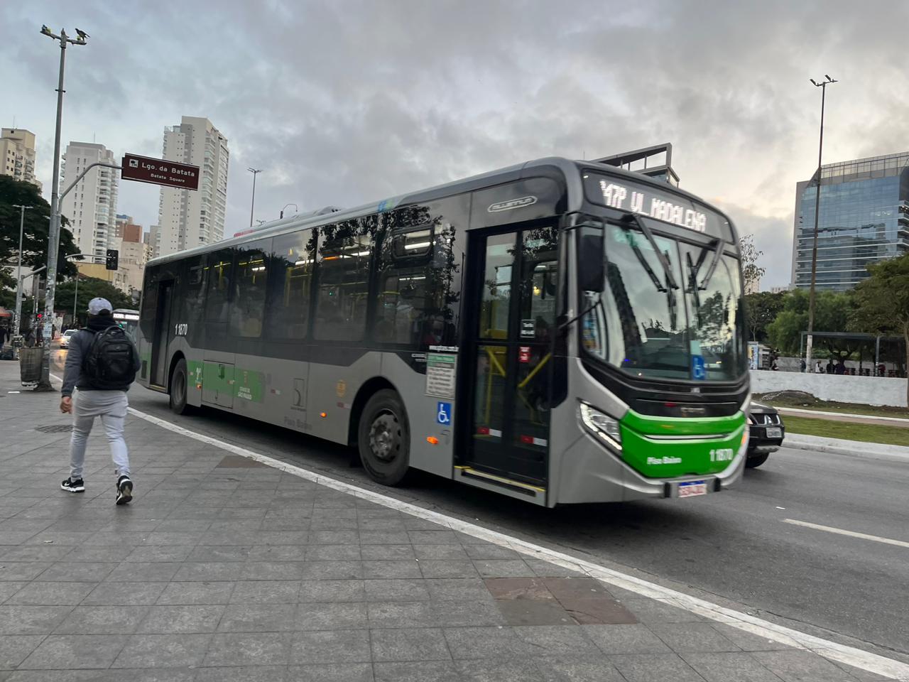 Feriado de São Paulo terá tarifa zero e quase 7 mil ônibus nas ruas
