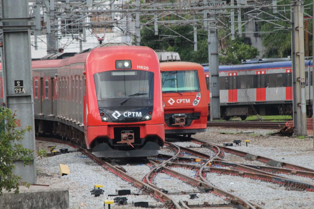 Linha 12-Safira opera com maiores intervalos nesta terça (4)