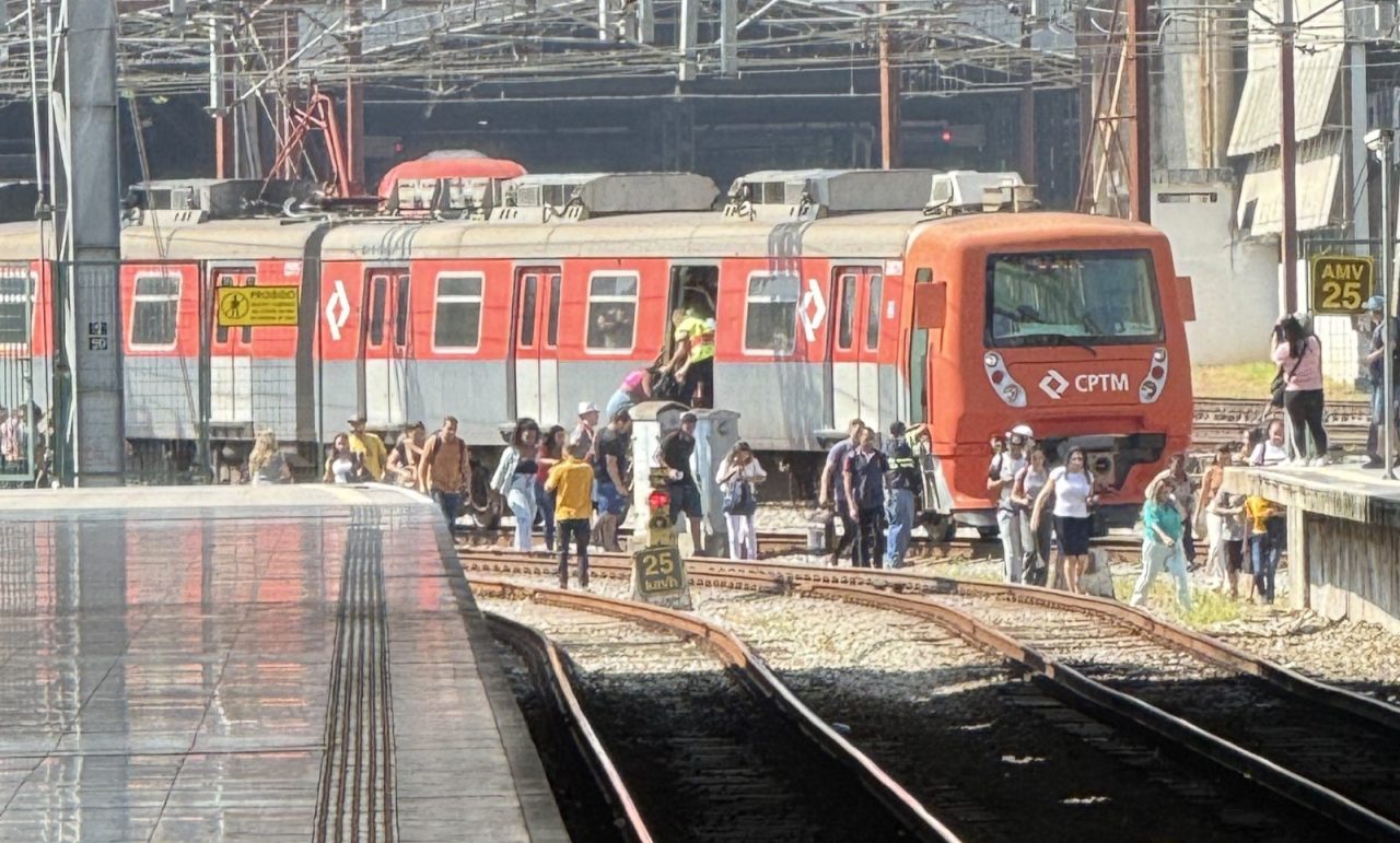 Linha 12-Safira atende com maiores intervalos nesta quarta (12)